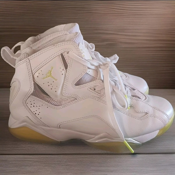 Jordan | Shoes | Jordan True Flight White Volt Ice Mens 85 | Poshmark